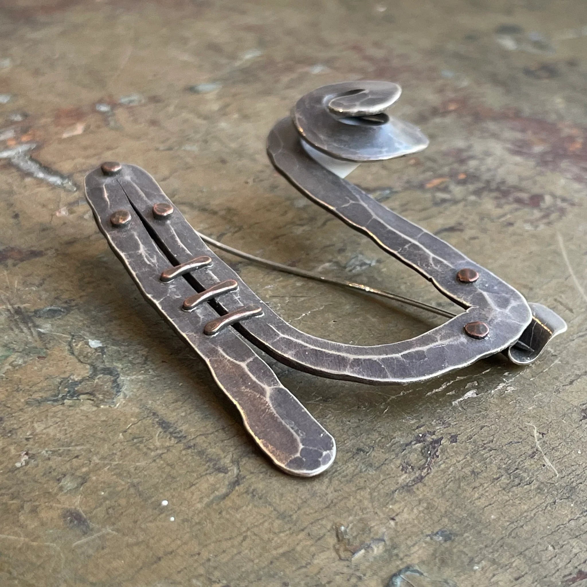 Brooches and Pins – MarMar Jewels Boutique